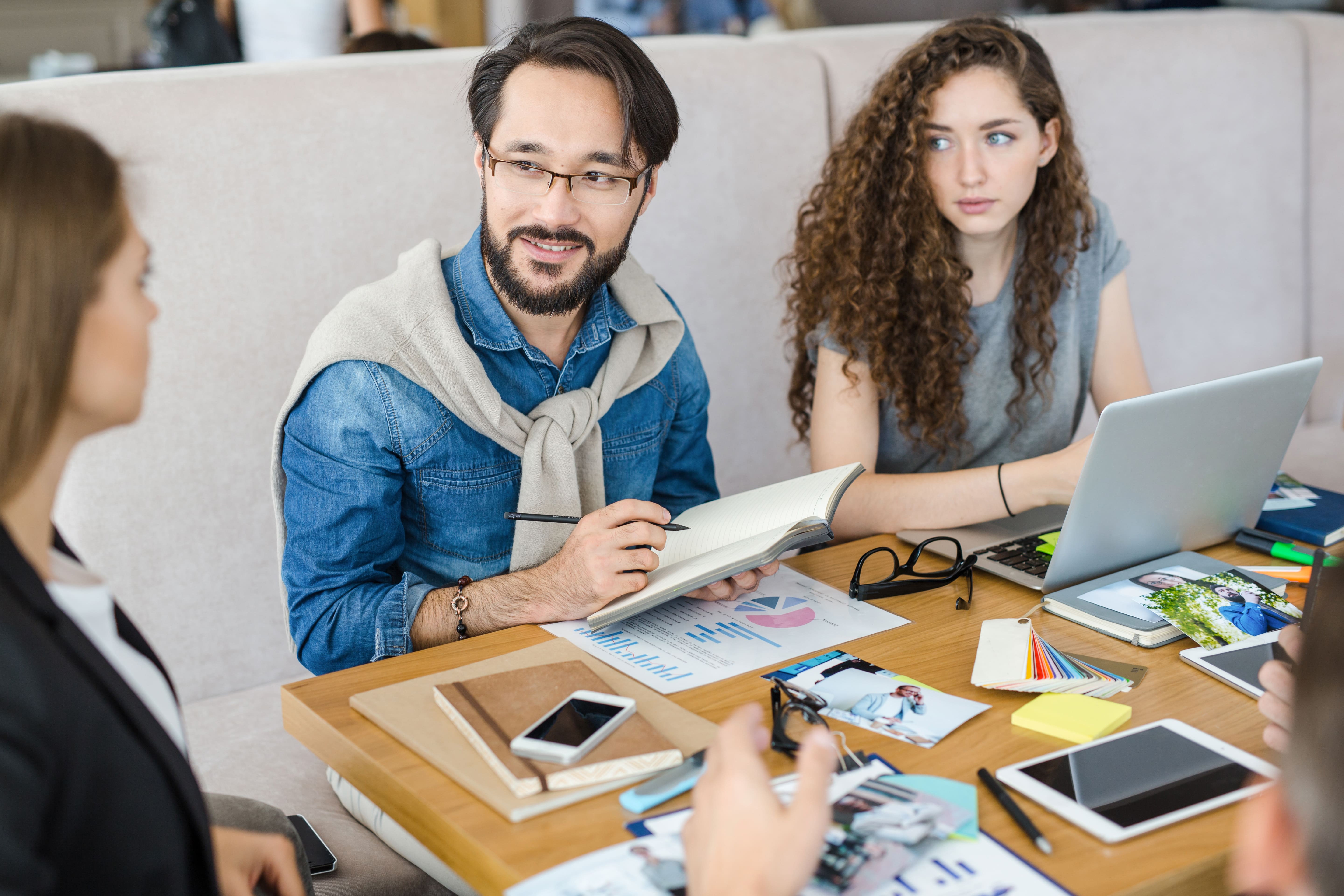 Devenir Lead designer – Fiche Métier, Salaire, Études, Missions - Ynov ...